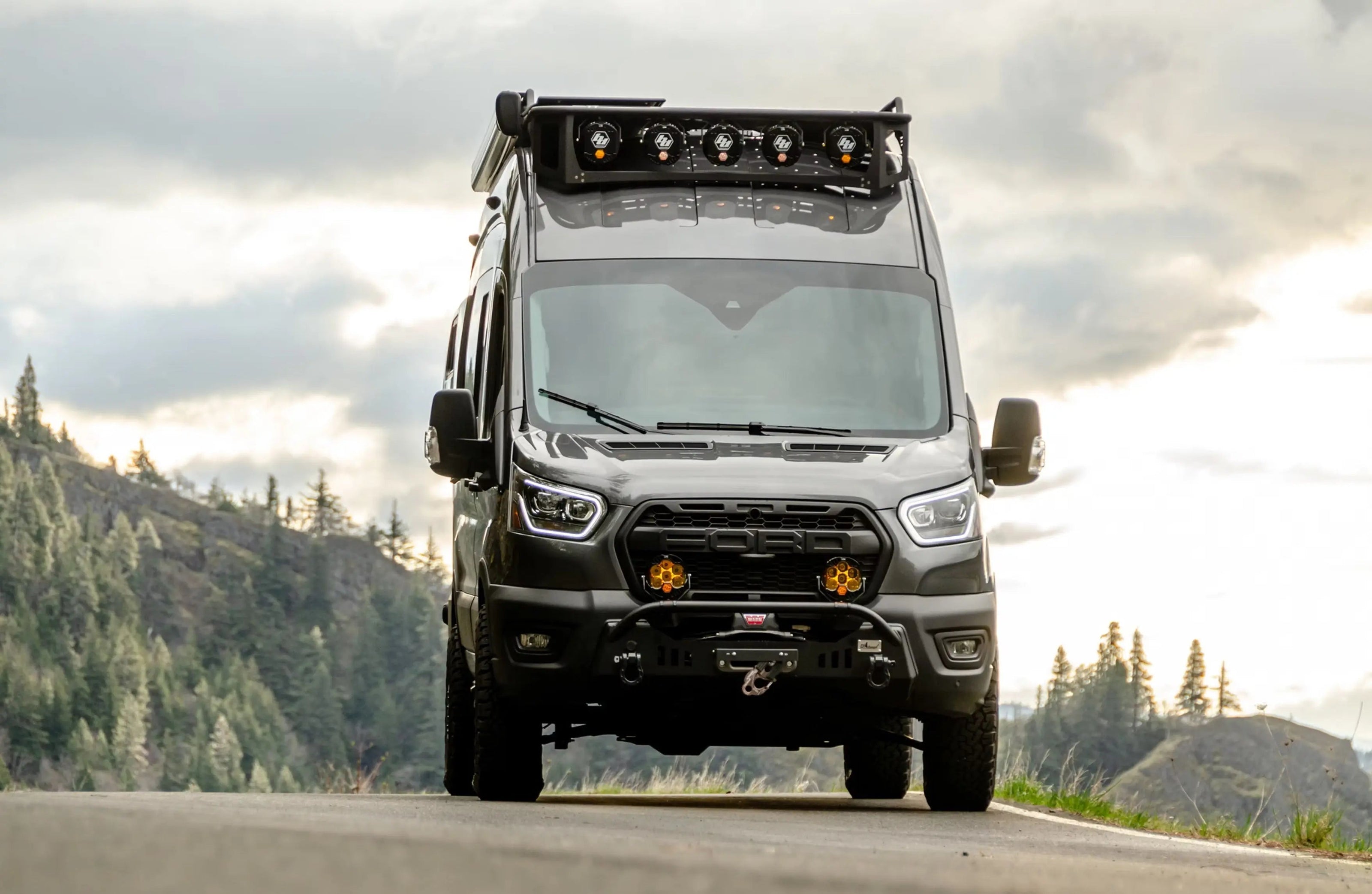 Faszinierend Ford Transit Offroad Bild